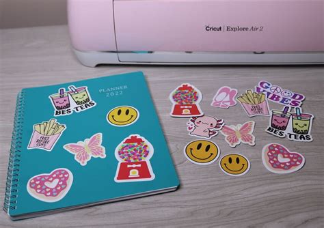 How To Make Words Into Shapes In Cricut Design Space How To Make Stickers Cricut Free Cricut