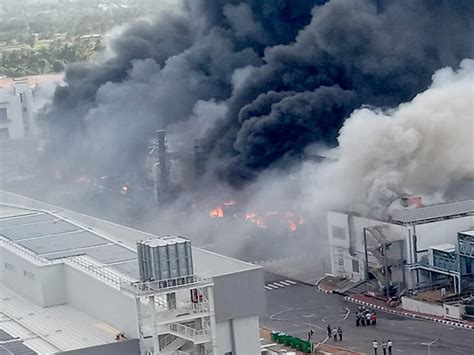 Fire Breaks Out At Tata Electronics Factory In Tn None Injured