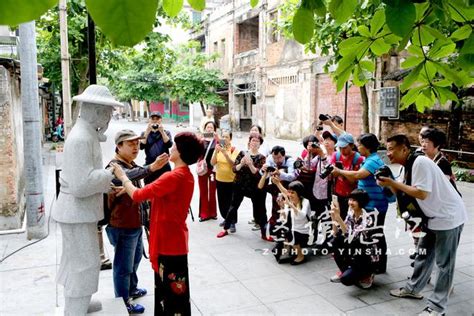 赤坎區民國風情街迎來一群特別的人 每日頭條