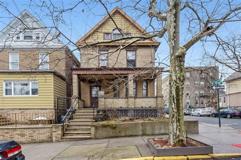 339 76th St North Bergen Nj 07047 See Est Value Schools And More