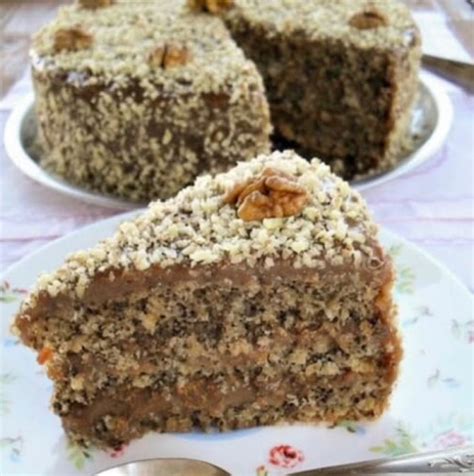 Ретро орехова торта с шоколад днес няма да намерите такъв вкус и в