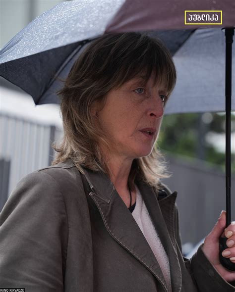 პუბლიკა ⭕️ საპროტესტო აქციებში დროს დაპატიმრებულთა ოჯახის წევრებმა საზოგადოებრივი მაუწყებლის