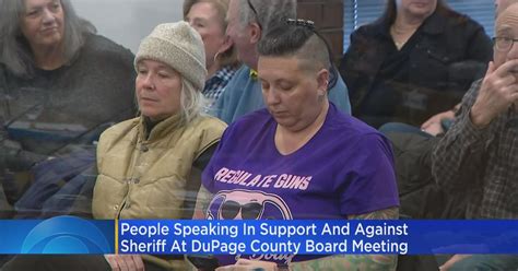 Dupage Co Sheriff Supporters Detractors At Meeting Cbs Chicago