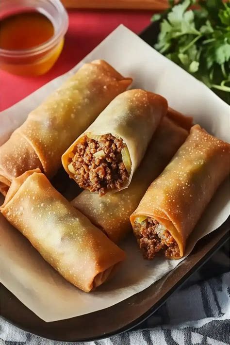 Cheeseburger Egg Rolls