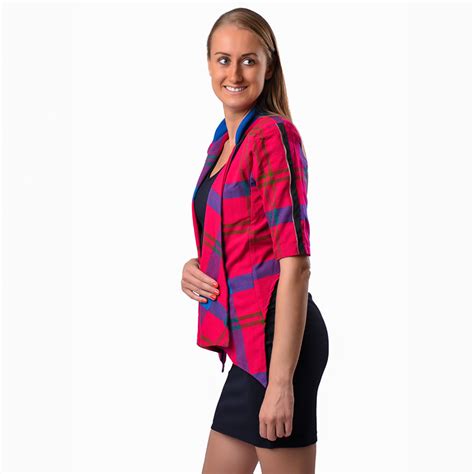 Różowy Blezer Damski Geometricstory