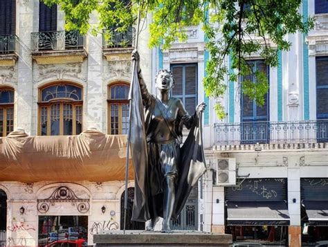 El Ataque Fascista A La Madre De La Patria Exigen Reconstruir El