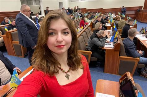 Ярина Арʼєва склала мандат депутата Київради її підозрюю у ДТП під наркотиками Chas News