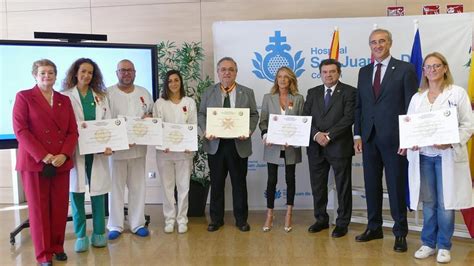 El Hospital San Juan De Dios Recibe La Cruz A Los Servicios