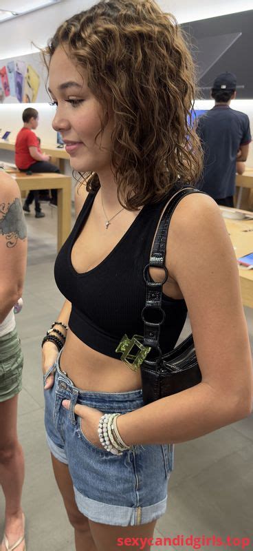 Item 127494 Beautiful Girl With Nice Chest Sexycandidgirlstop