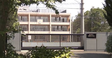 學生體育課跌倒卻遭「長釘穿刺膝蓋」 小學調查驚見「逾500鐵釘被埋入操場」 國際 Ctwant