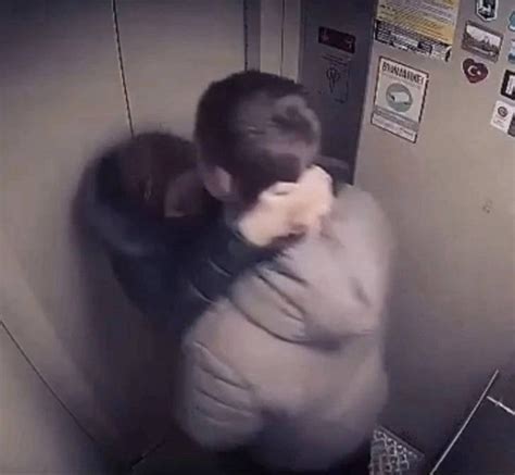 ⚠️Ужасная трагедия в лифте Молодая пара в состоянии алкогольного