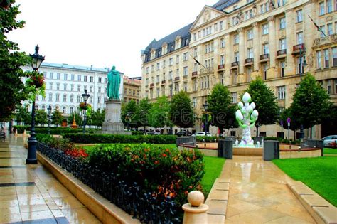Budapest Hungary August 30 2025 Jozsef Nador Square Editorial