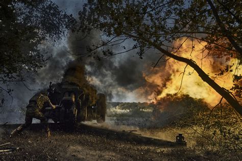 Ucrania cumple los 500 días de resistencia en la guerra mientras recibe
