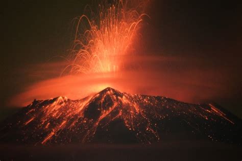 Alert Level Raised In Mexico Due To Popocatepetl Volcano Activity