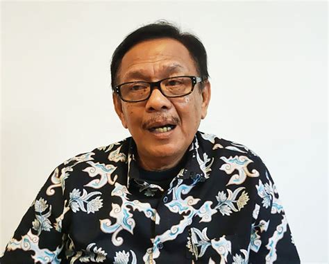 Profesor Abdul Malik Nama Ladi Salah Satu Suku Melayu Tua Di Kepri