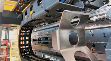 Automated Loading Of Machining Centres With The Help Of Harnessed Energy Chains Igus Australia