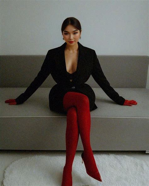 Монголын үзэсгэлэнт охид Added Монголын үзэсгэлэнт охид