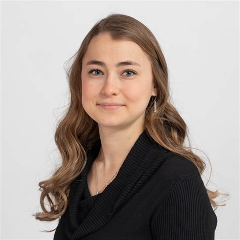 Tabitha Thomas Real Estate Agent In Hibbing Mn