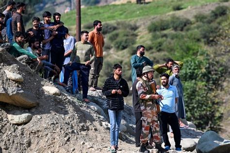 Indias Kashmir Votes In First Regional Elections Since Article 370