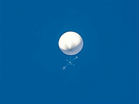 日本仙台上空出现白色球体成迷 网友质疑是 “ufo”引爆网络 日本频道 人民网