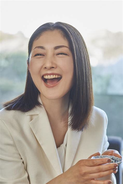 写真・図版（2枚目） 常盤貴子さんの定番ルーティンは「役抜き」旅 香港・上海で出会った健康法は？ Aera Dot アエラドット