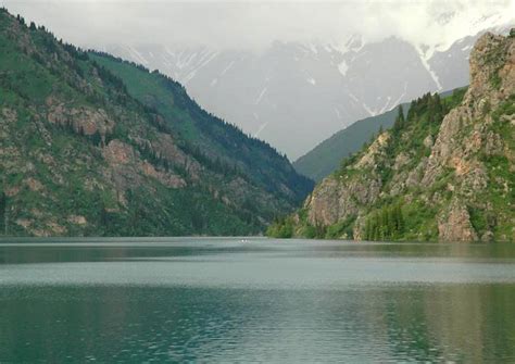 озеро Сары Челек Киргизия отдых на Иссык Куле Кыргызстан туры и путешествия