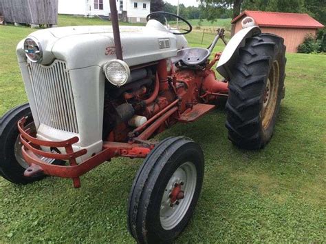 1957 Ford 800 Series Model 850 3 Point Hitch Pto Tractor Runs