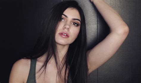 Best Mikaela Images On Pholder Reactgirls Transpassing And Sexy You Tubers