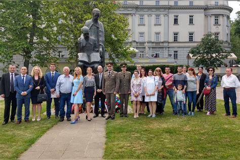 Българското посолство в Белград организира тържествена церемония по повод 24 май Far