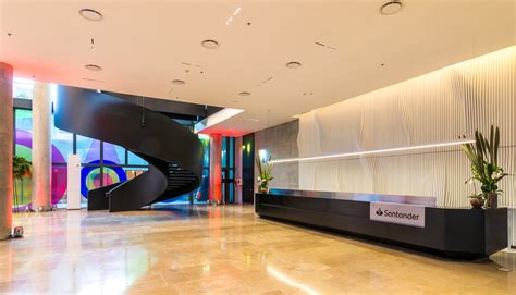 Espacios Colaborativos Work Café Y Un Centro Médico 16 Fotos De Las Nuevas Oficinas De