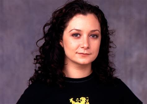 ‘roseanne Revival Emma Kenney Cast As Darlenes Daughter Harris Tvline