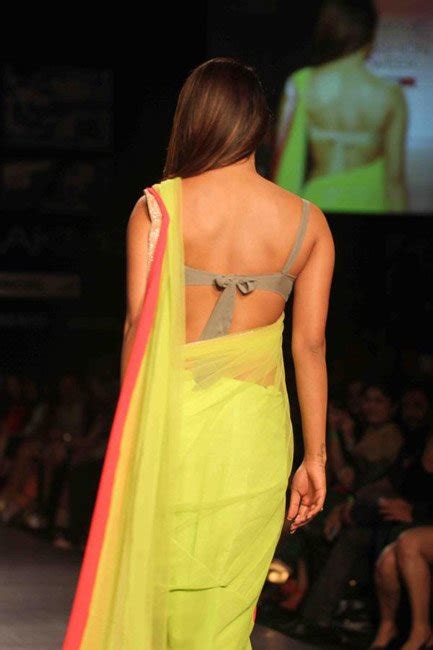 Priyanka Chopra Ramp Walk Saree