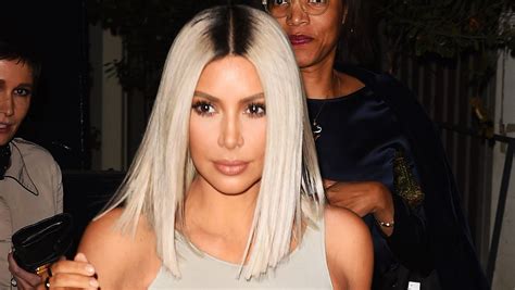 Kim Kardashian topless na ogromnym łóżku Fani zachwyceni Plejada pl