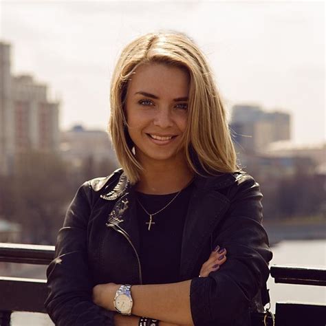 Булавкина Ксения Ksenia Fotoru • Threads Say More