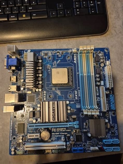 GIGABYTE GA LMT USB WHIT Amd Fx Quad Core Ghz PicClick UK