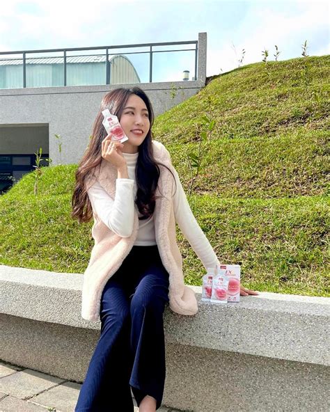 菁jingand開箱life 早安，睡飽了又是滿格的一天💕 女人過了20歲要保持年輕好氣色不容易～