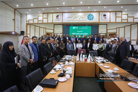 ایمنا نشست معاونان حمل‌ونقل شهرداری و پلیس راهور کلان‌شهرها