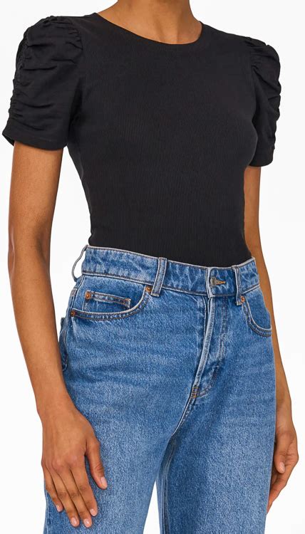 13 Wardrobe Staples To Get During The Nordstrom Anniversary Sale 2024