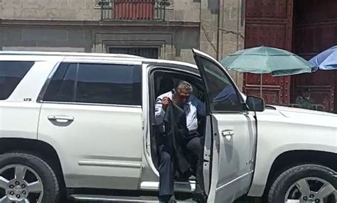 Fiscal Para Caso Ayotzinapa Tiene Encuentro Con Amlo En Palacio