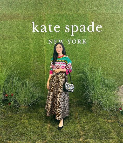 Ide Outtfit Ngampus Pakai Rok Panjang Untuk Non Hijab