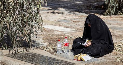 آیات و اذکار قرآنی برای شادی اموات