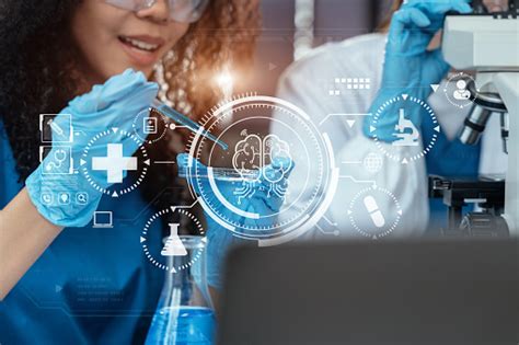 화학 실험실에서 일하는 실험을 수행하는 여성 과학자 연구원 20 24세에 대한 스톡 사진 및 기타 이미지 20 24세 25