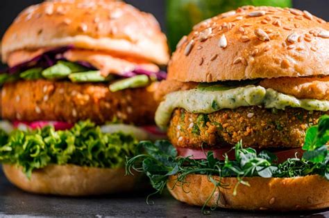 Hambúrguer Vegetariano De Batata Doce E Quinoa