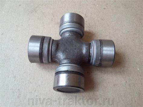 Крестовина Т40А-2304020 (35*98) шарнира переднего моста (1201113235 ...