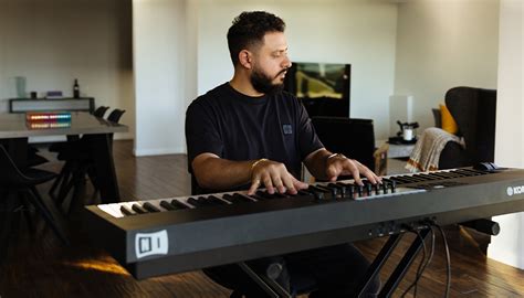 Rogét Chahayed breaks down his hit making hooks for Travis Scott