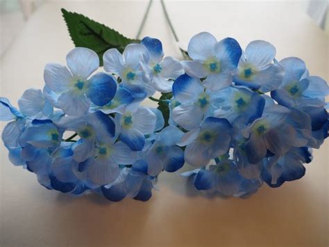 100均・ダイソーの造花は超優秀！おしゃれで高見えするアジサイ♪