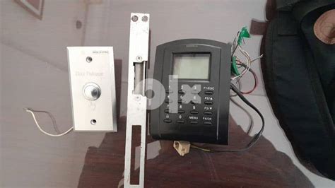 Door Release Device أثاث و مستلزمات المكتب 195388072