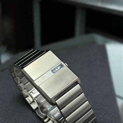 Tamiro Vega Silver თამირო ვეგა უფასო მიწოდება ყველგან 🚚🚚