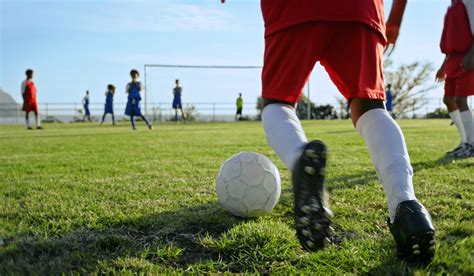 Discoveries In Medicine Looking Closely At Sport Related Concussions
