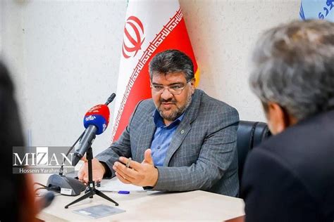 رئیس مرکز وکلای قوه قضاییه وظیفه حقوقدانان روشنگری است